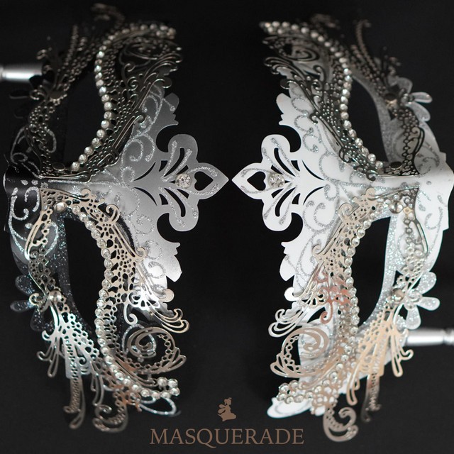 Honey Doll - MASQUERADE